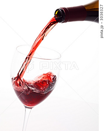 赤ワインを注ぐの写真素材 [3036327] - PIXTA
