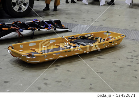 東京消防庁_山岳救助隊 救助用ソリ1の写真素材 [13452671] - PIXTA