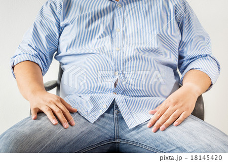 Fat man sitdown on white backgroundの写真素材 [18145420] - PIXTA