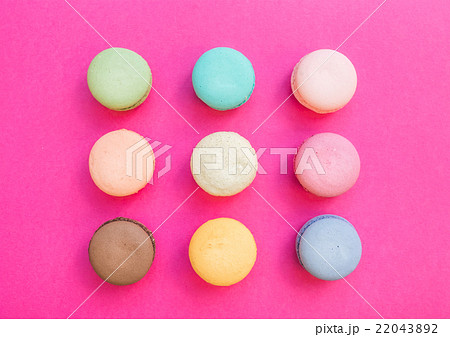 Sweet colorful French macaroon biscuits on brightの写真素材 [22043892] - PIXTA