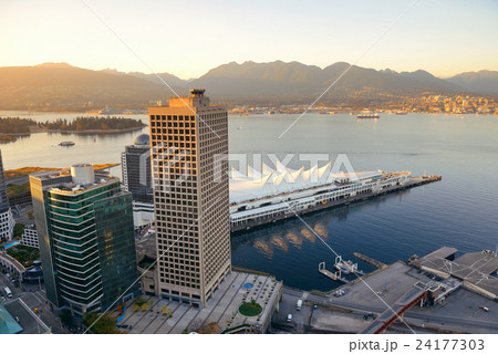 Vancouver rooftop viewの写真素材 [24177303] - PIXTA