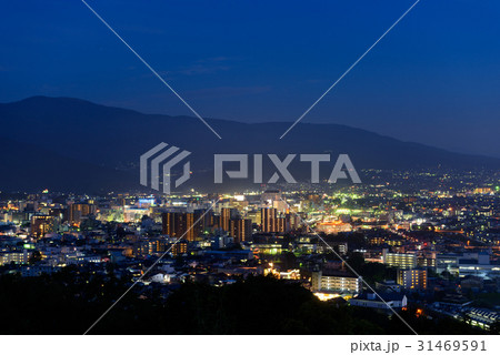 長野 松本と安曇野の夜景 松本城山公園からの眺めの写真素材 [31469591] - PIXTA