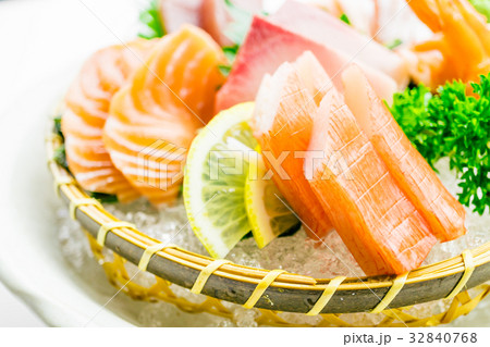 Mixed sashimi setの写真素材 [32840768] - PIXTA