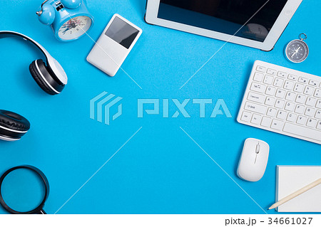 Blue office desk table with computerの写真素材 [34661027] - PIXTA