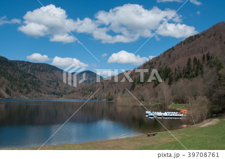 panorama of lake of Kruth with pedalosの写真素材 [39708761] - PIXTA