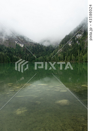 Beautiful lake in Austria, Gleinkersee in Austriaの写真素材 [43586024] - PIXTA