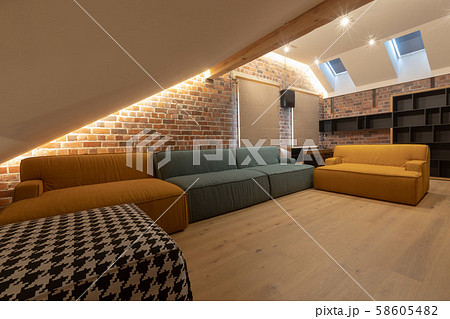 Interior of spacious living room | materials | digitalstage