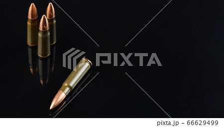 metal cartridges for hunting automatic weapons の写真素材 [66629499] - PIXTA