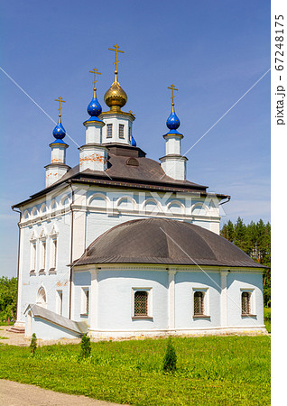 Vvedensky church on the territory of the Holy...の写真素材 [67248175] - PIXTA