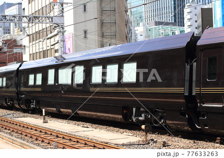 「なごみ」に連結されるE655-1、TR車の写真素材 [77633263] - PIXTA