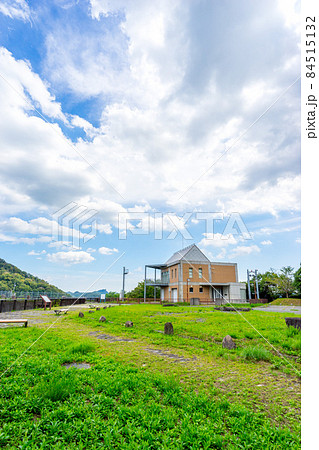 秘境 神谷ダム管理棟（兵庫県姫路市豊富町神谷）※作品コメント欄に撮影位置の写真素材 [84515132] - PIXTA
