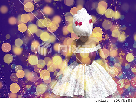 3D Woman in ball gown with rococo wig over bokehのイラスト素材 [85079383] - PIXTA