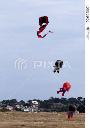 Superhero-like kites flying in mid-airの写真素材 [92606004] - PIXTA