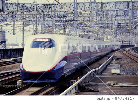2000年 E2系やまびこ＆E3系こまちの写真素材 [94754317] - PIXTA