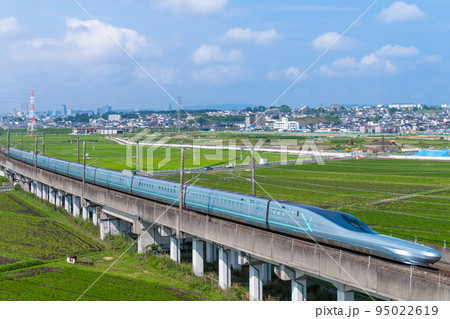 【次世代新幹線】E956形 ALFA-X(アルファエックス)【試験中】の写真素材 [95022619] - PIXTA