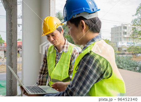Asian engineer or Young Female Architect put on...の写真素材 [96452340] - PIXTA