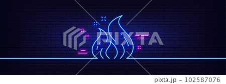 Neon light glow effect. Fire energy line icon....のイラスト素材 [102587076 ...