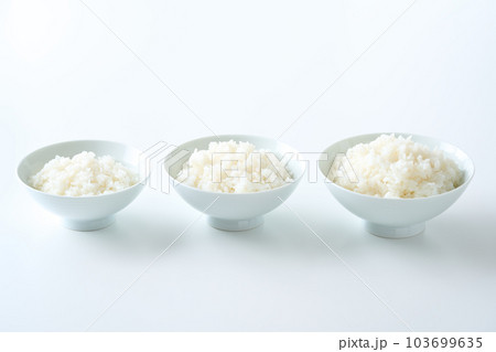 ご飯の量の目安 100g 150g 200gの写真素材 [103699635] - PIXTA