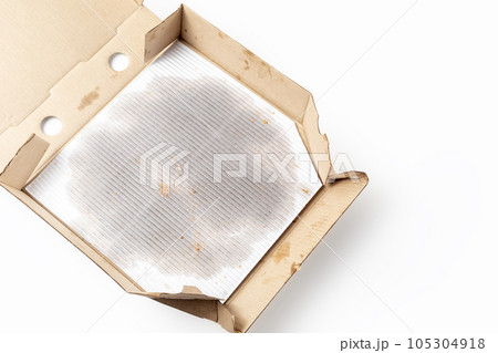 Empty pizza box with grease stains isolated on...の写真素材 [105304918] - PIXTA