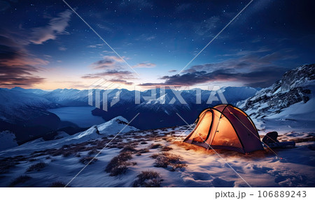 Illuminated tent in snowy mountains under a...のイラスト素材 [106889243] - PIXTA