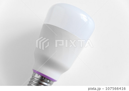 a smart lamp on a white backgroundの写真素材 [107566416] - PIXTA