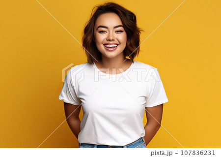 Young Woman Models Bella Canvas White Shirt...のイラスト素材 [107836231] - PIXTA