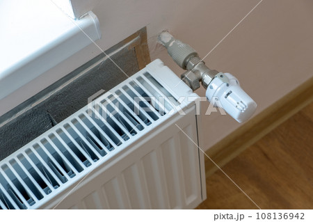 Closeup of heating radiator valve for...の写真素材 [108136942] - PIXTA