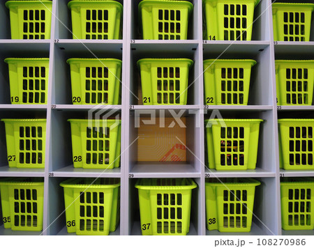 Empty cell among filled cells with plastic...の写真素材 [108270986] - PIXTA