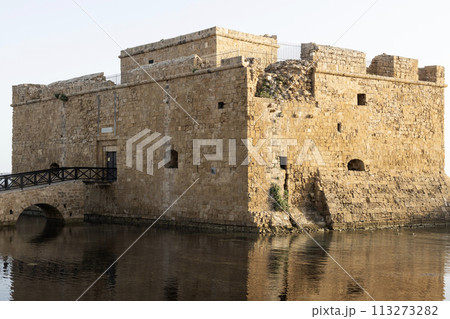 Ancient Paphos Castle at Sunset. Pafos, Cyprusの写真素材 [113273282] - PIXTA