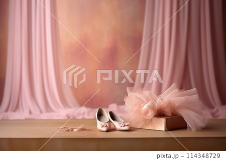 Pink tulle ballet dress background with copy spaceのイラスト素材 [114348729 ...