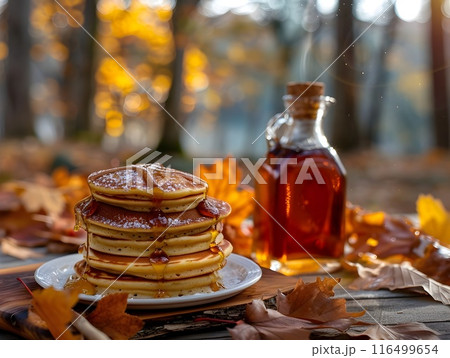 Maple Syrup Dorayaki Pancakes on Rustic Autumn...のイラスト素材 [116499654 ...