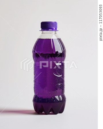 A bottle of purple liquid with a purple capのイラスト素材 [117053093] - PIXTA