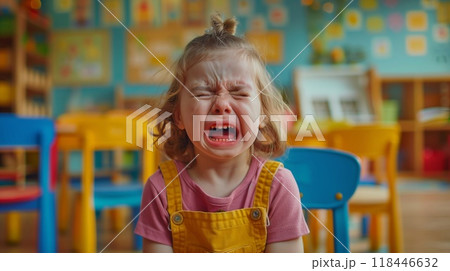 A young child is visibly upset, crying in a...のイラスト素材 [118446632] - PIXTA