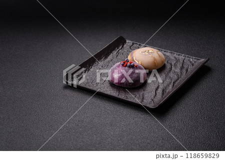 Delicious cold Japanese mochi dessert with...の写真素材 [118659829] - PIXTA