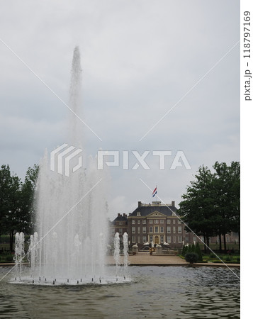 ヘットロー宮殿 (Het Lo) / オランダ アーペルドールンの写真素材 [118797169] - PIXTA