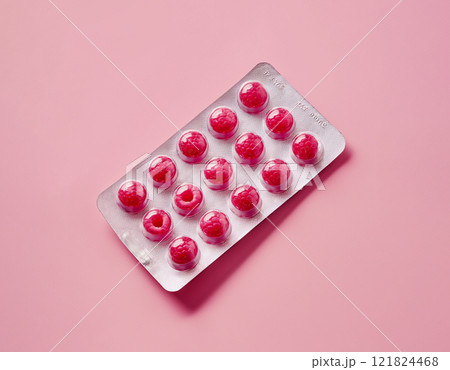 raspberry berries in a pill blister, concept of...のイラスト素材 [121824468 ...