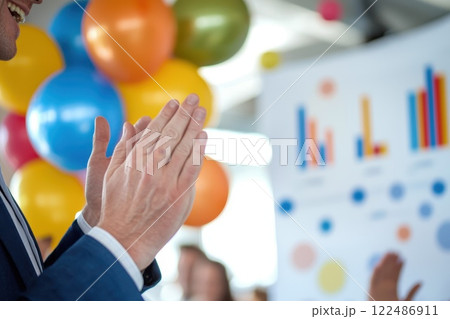 Hands Clapping in Celebration at Corporate...のイラスト素材 [122486911] - PIXTA