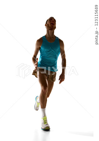 Marathon runner pushing limits, intense focus...の写真素材 [123115689] - PIXTA
