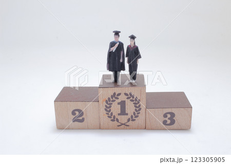 Graduates Standing on Podium Representing...の写真素材 [123305905] - PIXTA