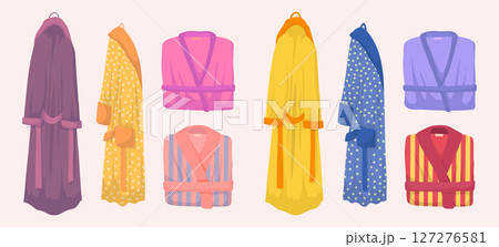 Cartoon Color Different Bathrobe Set Folded and...のイラスト素材 [127276581 ...