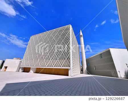 Modern archiecture of islamic religious...の写真素材 [129226687] - PIXTA