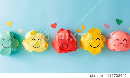 Colorful crumpled paper faces showing different...のイラスト素材 [132708442 ...