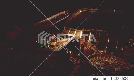 A treasure chest partially open, showcasing...のイラスト素材 [133256000] - PIXTA